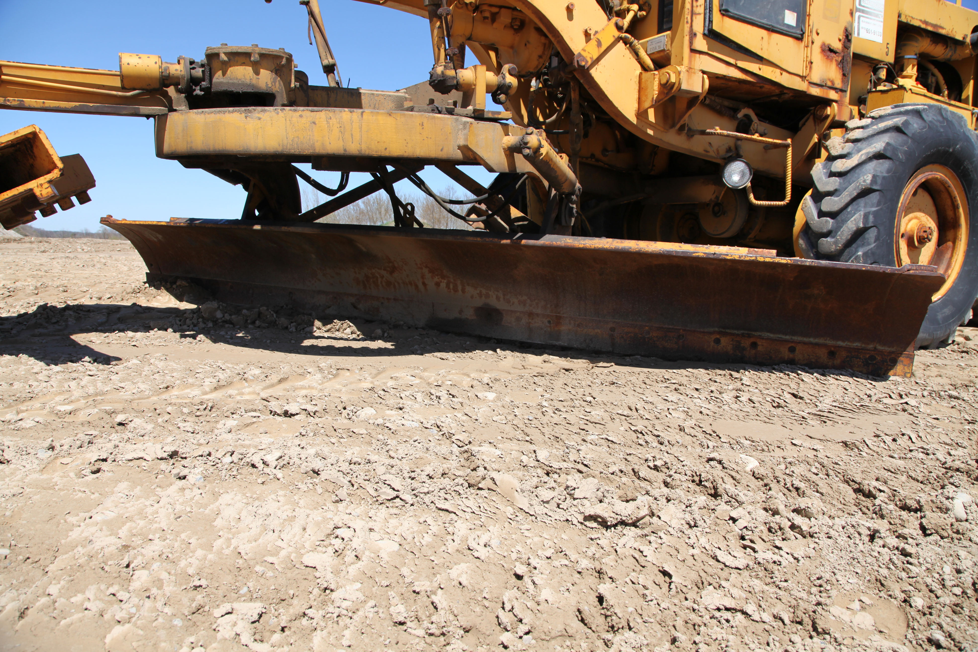 1976 Wabco 555 Road Grader – Better2BU